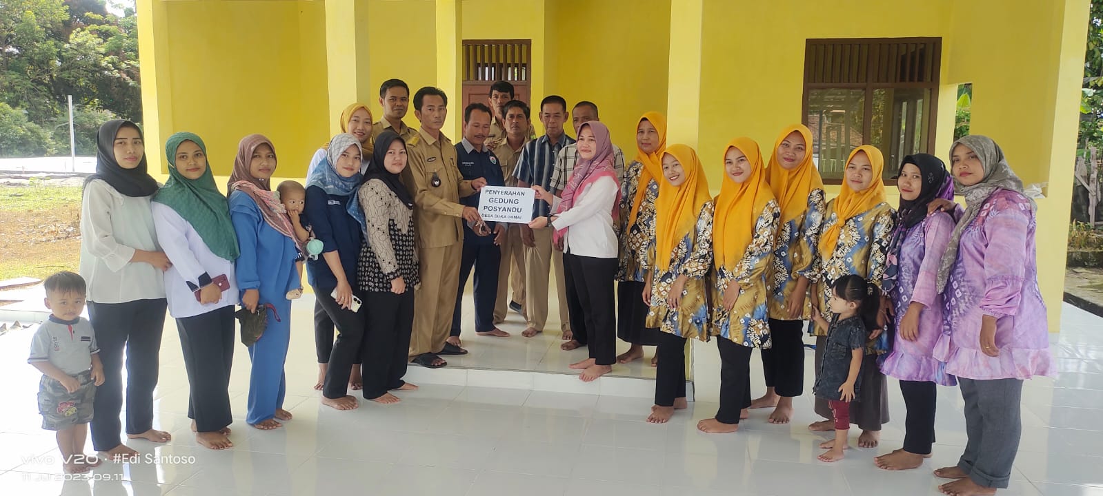 Pemdes Suka Damai Serah Terimakan Gedung Posyandu Desa Pada Bidan Desa ... Pemdes Suka Damai Serah Terimakan Gedung Posyandu Desa Pada Bidan Desa ...